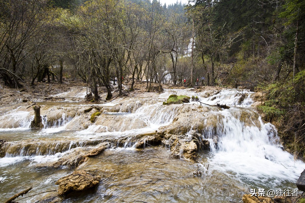 Primitive forests, alpine lakes, travertine waterfalls, Yadan landforms ...