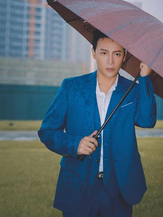 Interview with Chen Zhipeng: 35 years since his debut, he is still a teenager when he returns ...