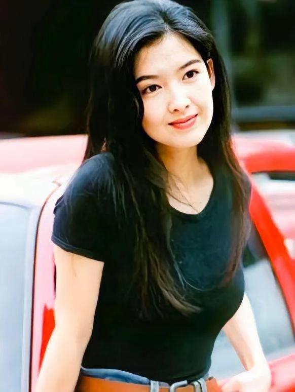 Hong Kong's jade girl Zhou Huimin is over an era, temperament and ...