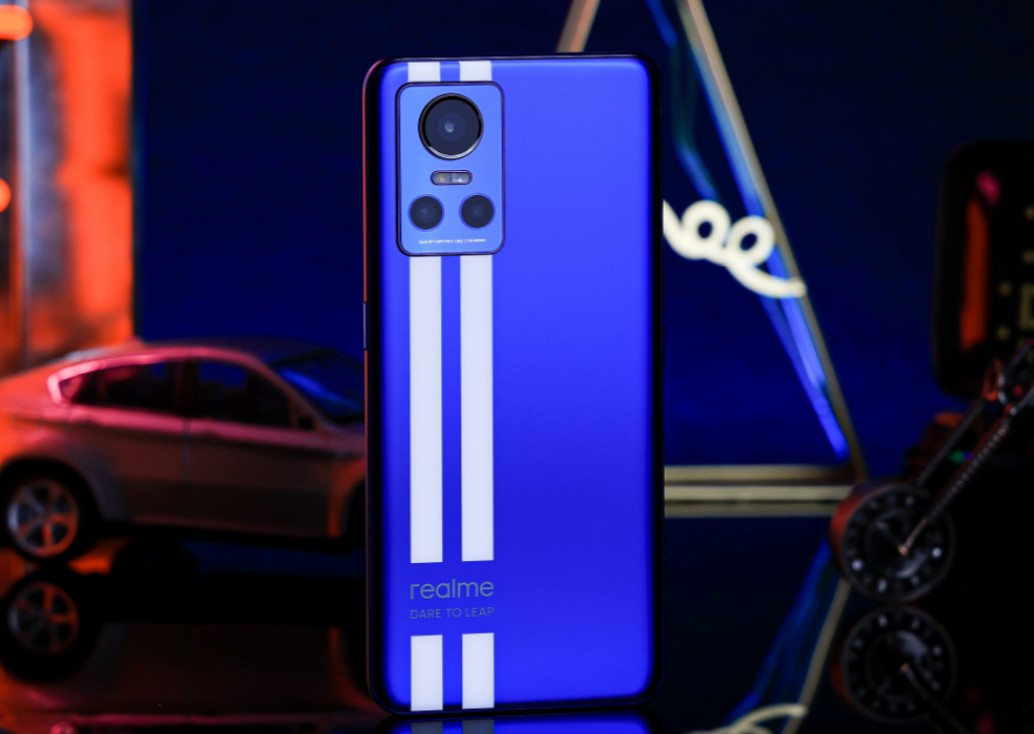 Around 2000, the four most cost-effective Android phones are currently ...