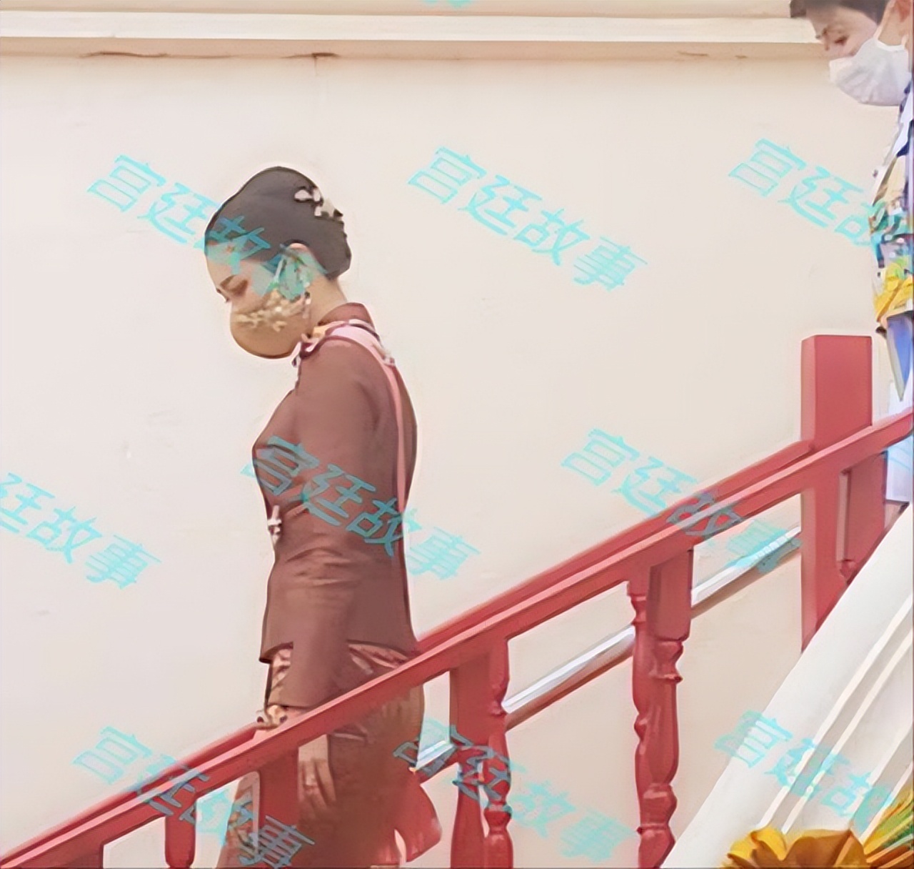 Sinina's latest official photo: The cropped picture was restored by the ...