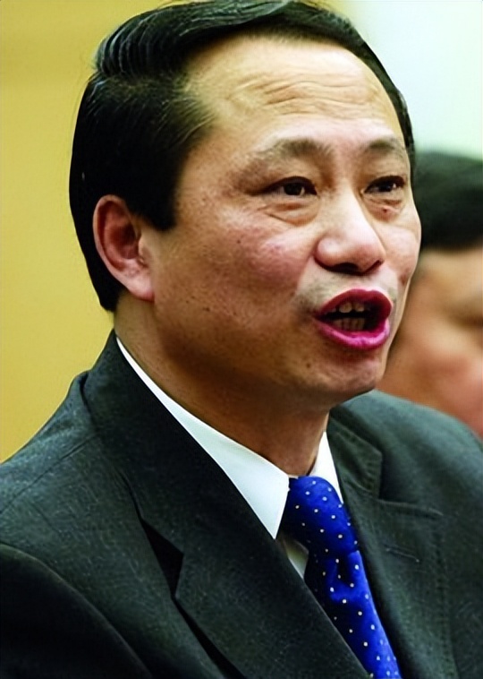 crazy! "Shanghai Bureau Chief" Zhu Junyi made a fortune of 30 billion ...
