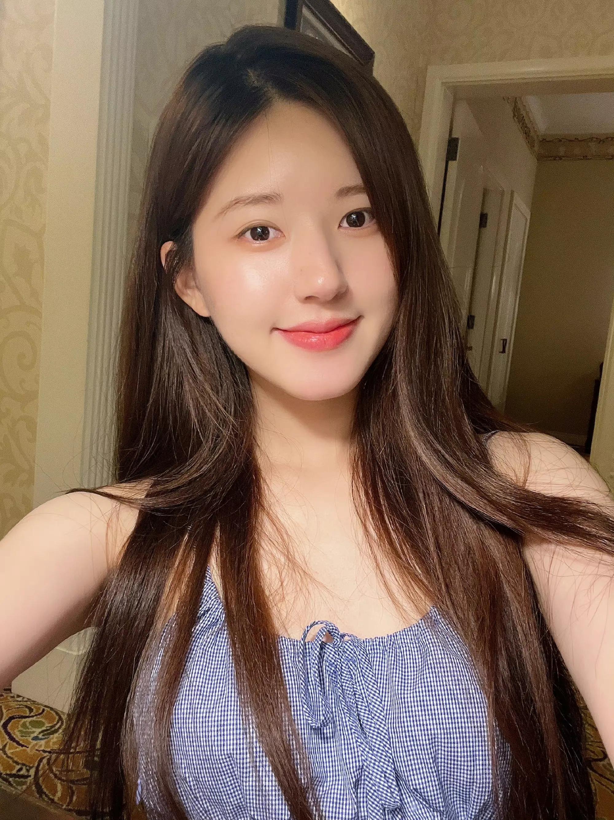 Bai Lu "forgot the words on the spot" and Zhao Lusi "babbled nonsense ...