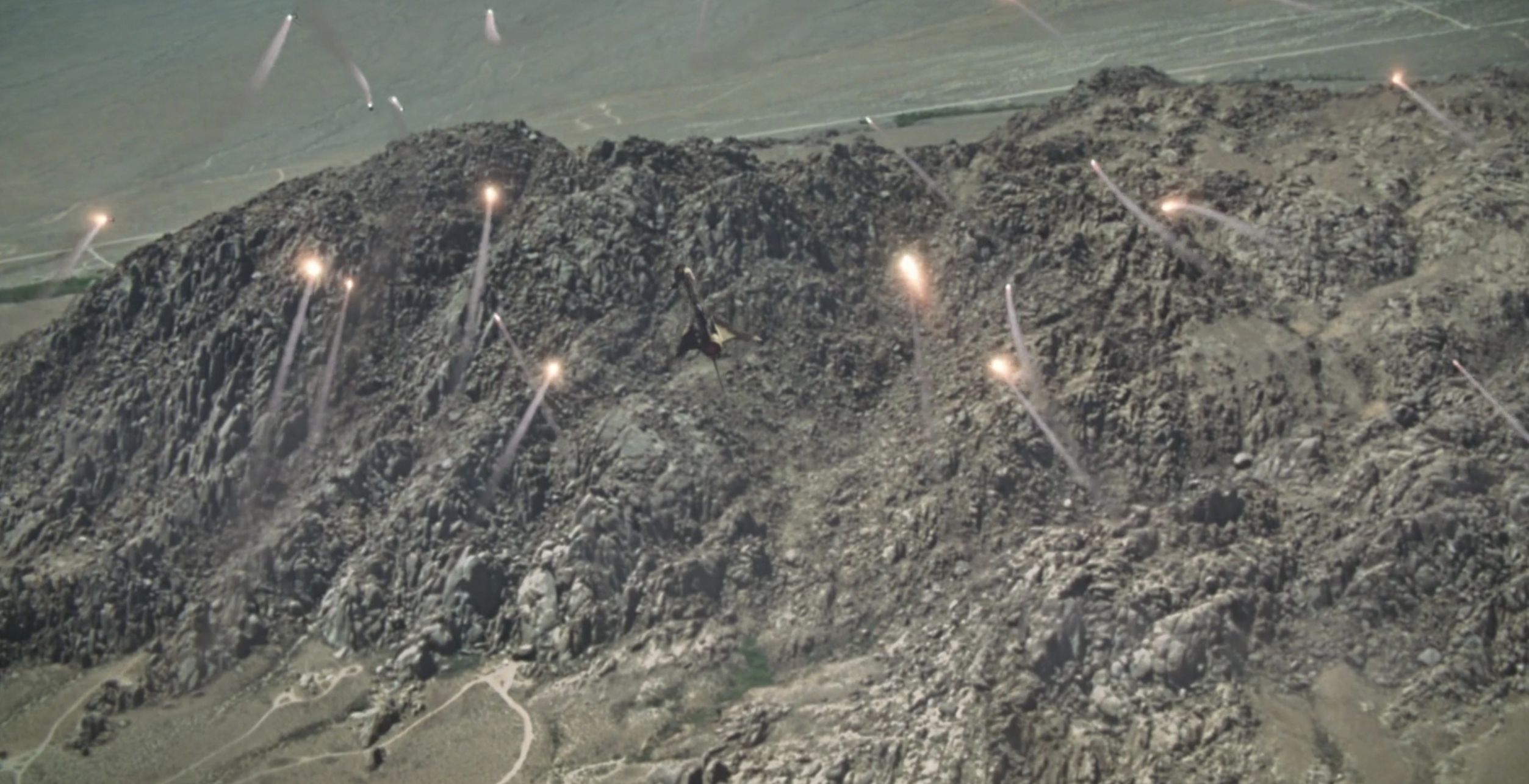 How terrible is the cluster bomb with the saying of rainstorm pear ...