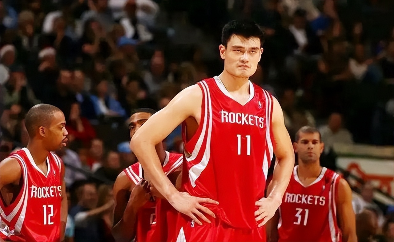 The recent situation of Yao Ming and his wife Ye Li: 42-year-old Ye Li ...