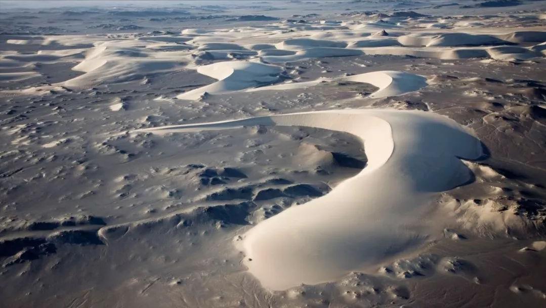 The Sedimentary Structure of the Qaidam Basin and Its Cultural ...