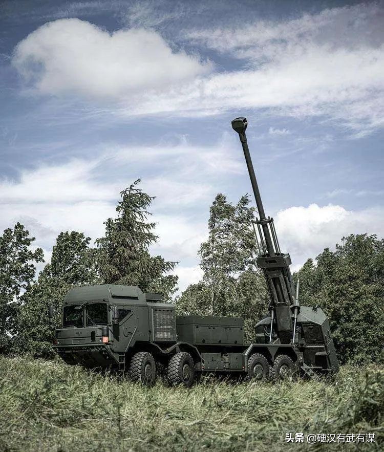 The Ukrainian Army gains another big killer!The king of rapid fire ...