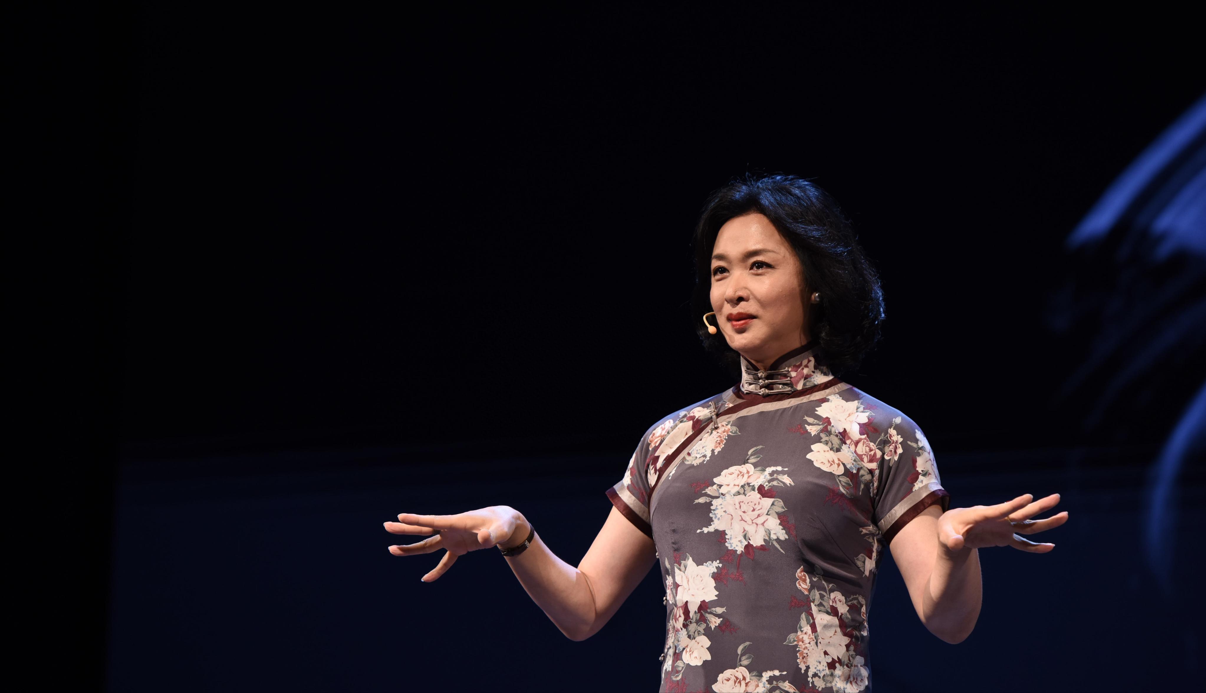 Being blocked many times made her venomous tongue become dumb, the ...