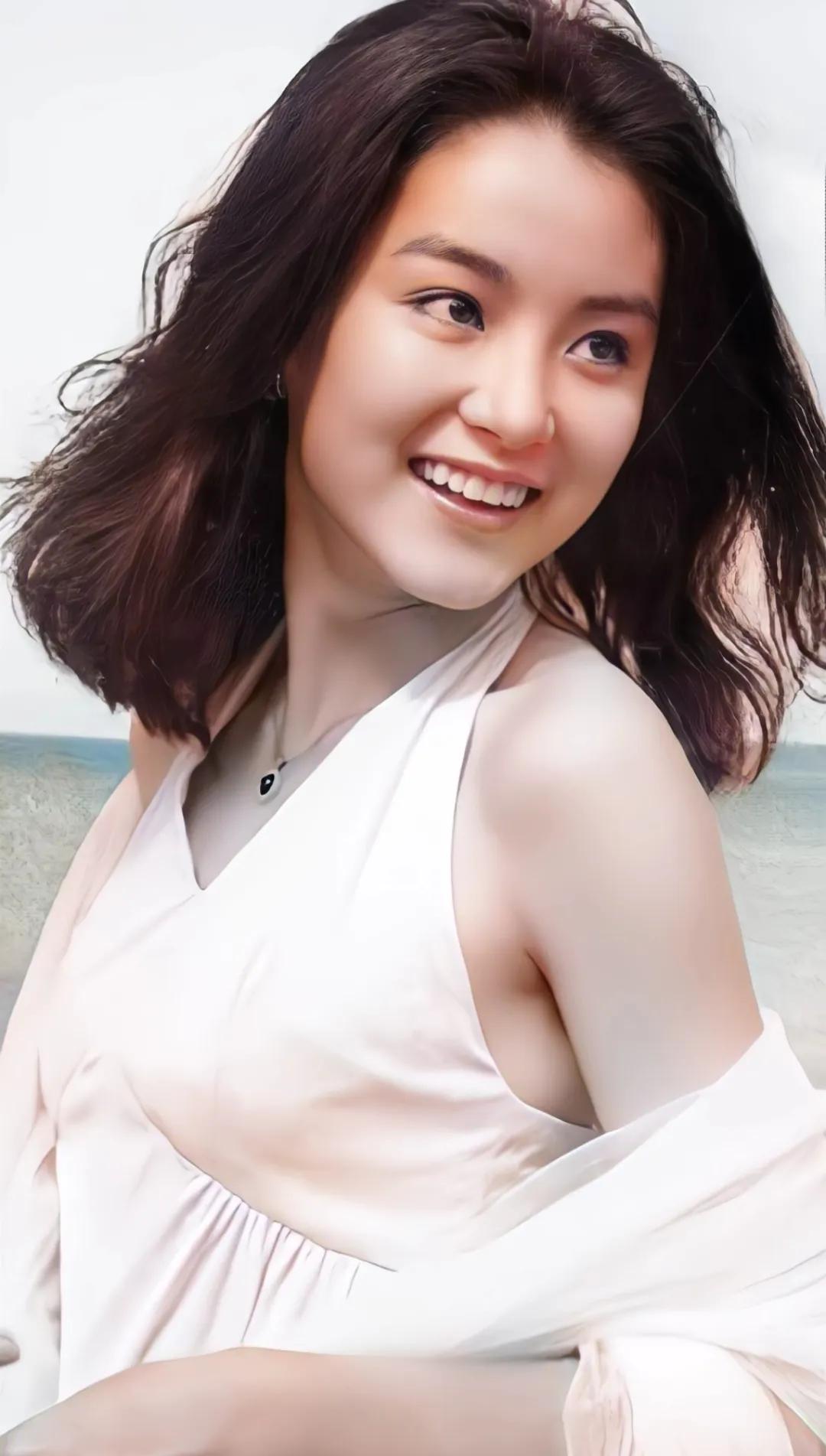 Brigitte Lin's amazing photos when she was young are really magnificent ...