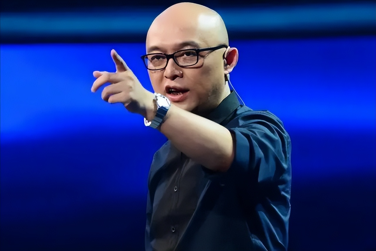 "Host" Meng Fei: The most correct decision in my life is to marry an ...