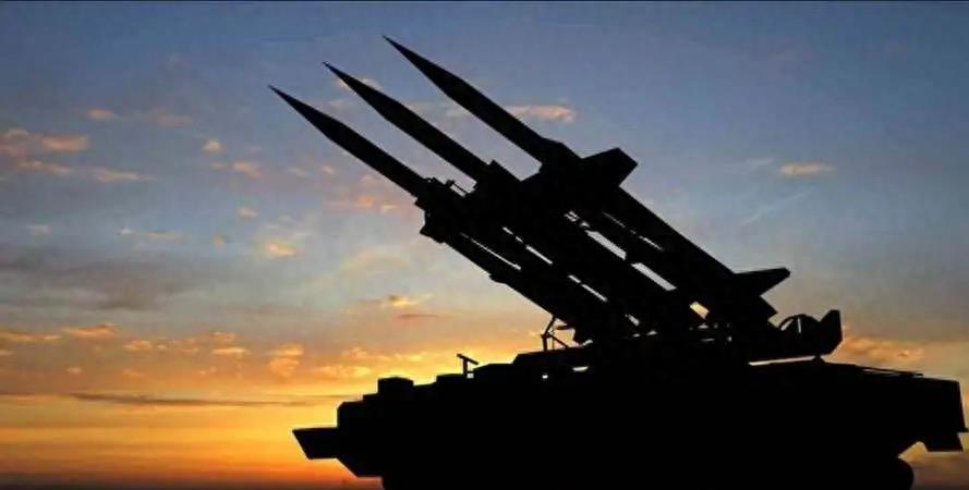 China's military is super powerful! 4 top-secret weapons, the US ...