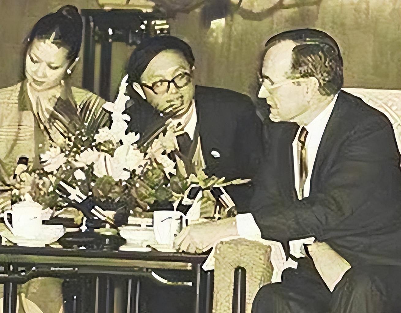 Two Mistakes in China's Diplomatic History: Offending Ukraine in One ...