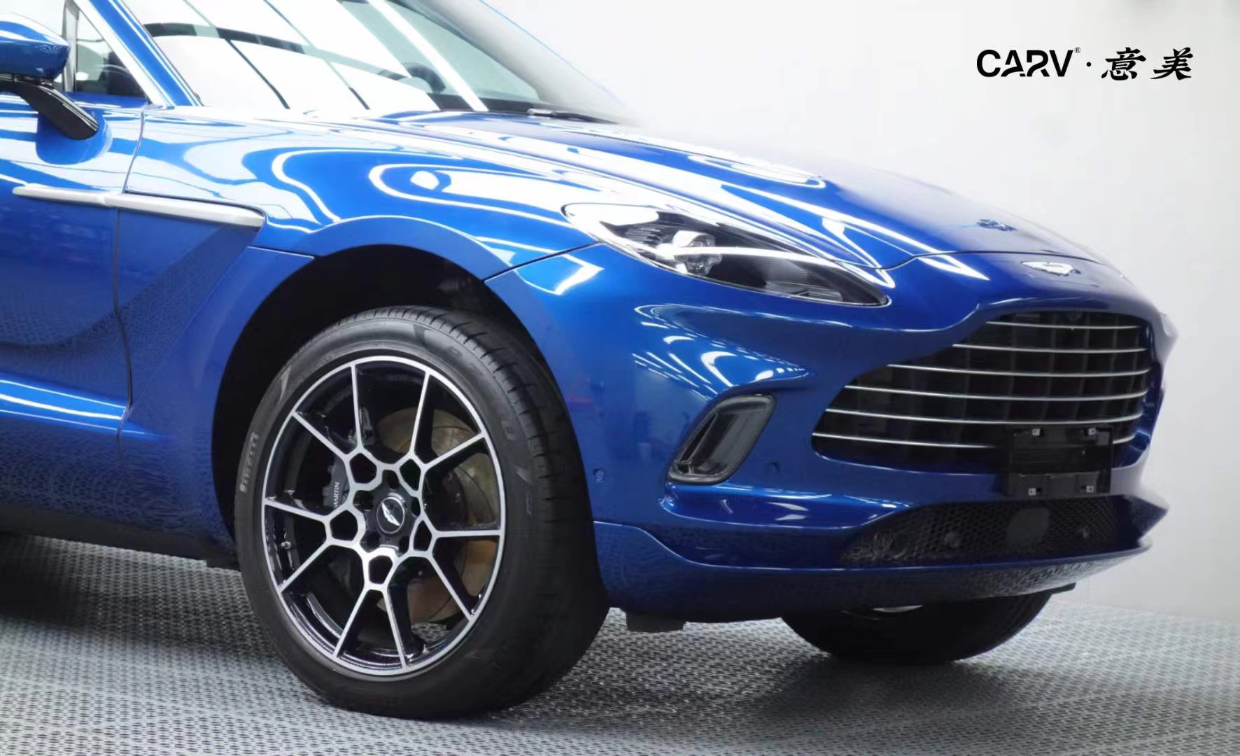 Aston Martin DBX with Carfu invisible car cover TPU K1+, a symbol of ...