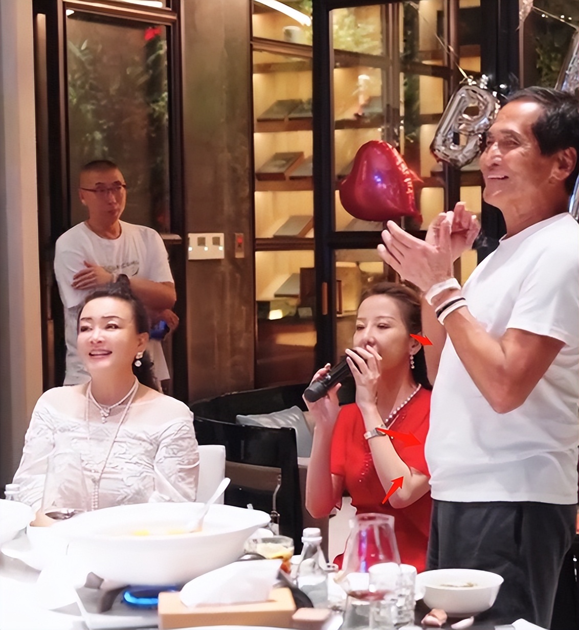 It was revealed that 63-year-old Qi Qin lost 20 pounds, his face was so ...