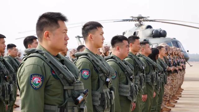 The whole army starts training in the new year, and the army aviation ...