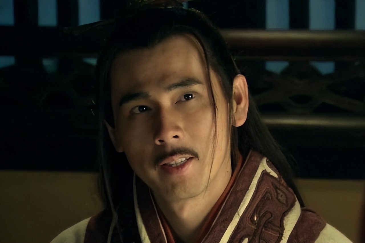 Why did Yingbo want to commit suicide when he saw Liu Bang washing his feet? - iMedia