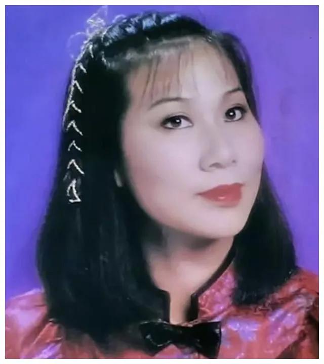 Analysis of the Advantages and Disadvantages of Singer Xi Xiulan's ...