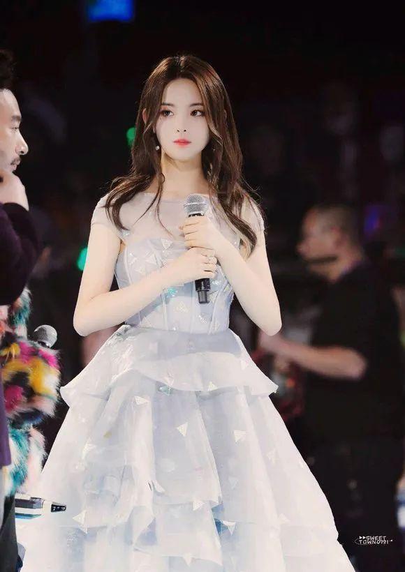 Is it really good to look like a rubbery person? - iMedia