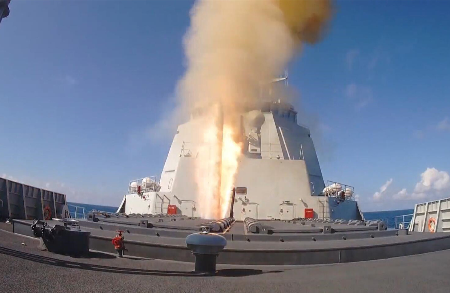 052D seems to be unstoppable to build 50 ships! - iMedia