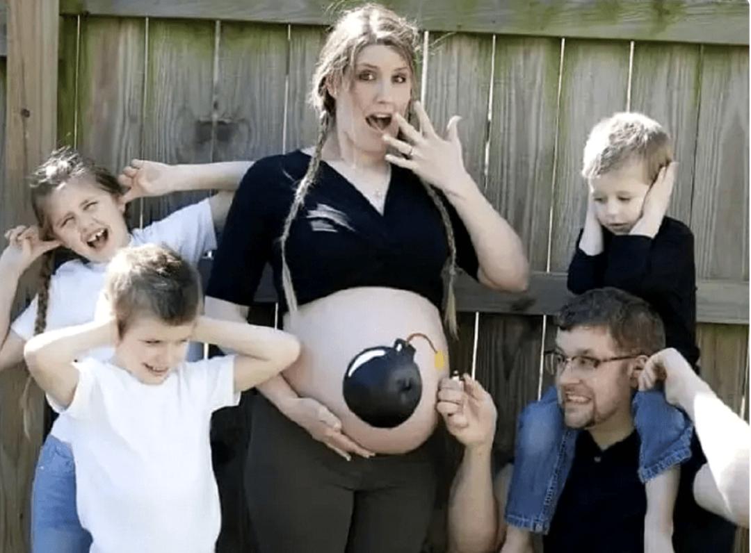 Lin Feng and his wife post creative maternity photos, and Sun Wukong ...