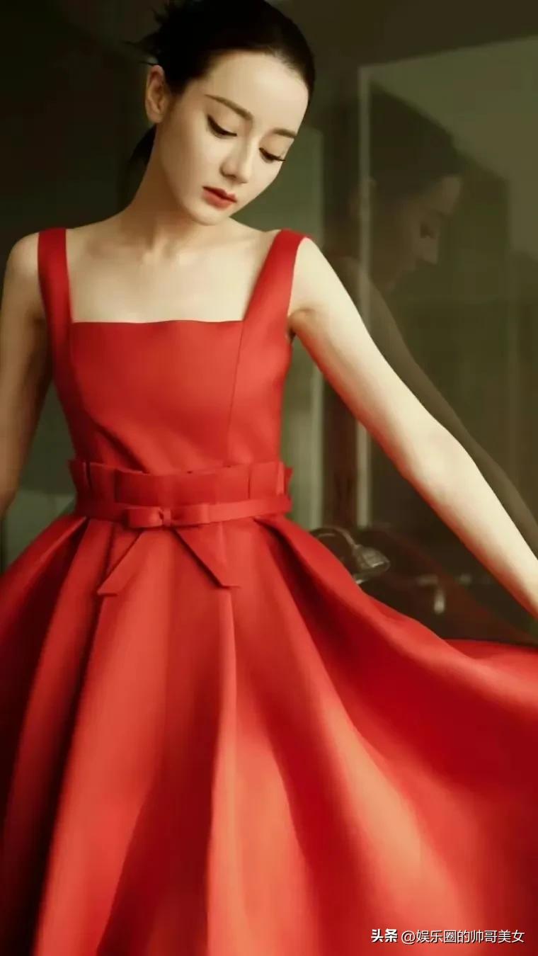 15 beautiful photos of Reba, all of which are collector's editions - iMedia