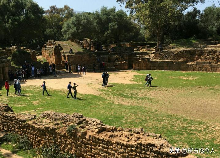 The influence of ancient Roman botanical gardens on plant science and ...