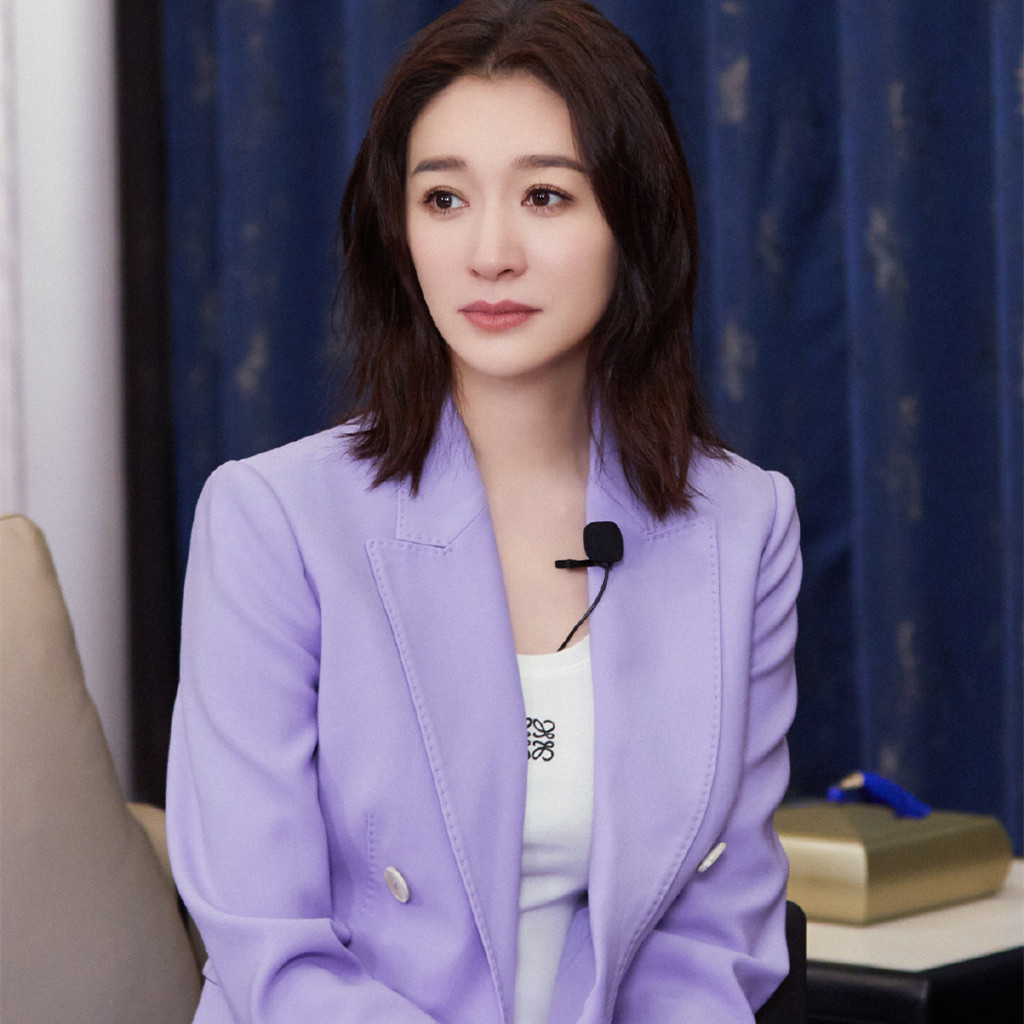 Appreciation of beautiful photos of the goddess Li Xiaoran - iNEWS