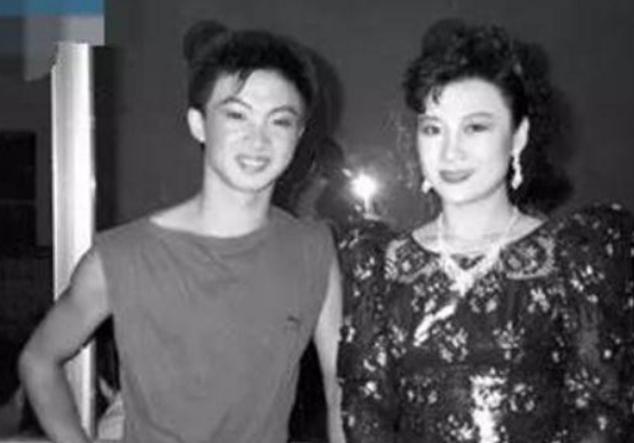 Jin Xing's mother Han Ying: The son became a daughter, overcame the ...