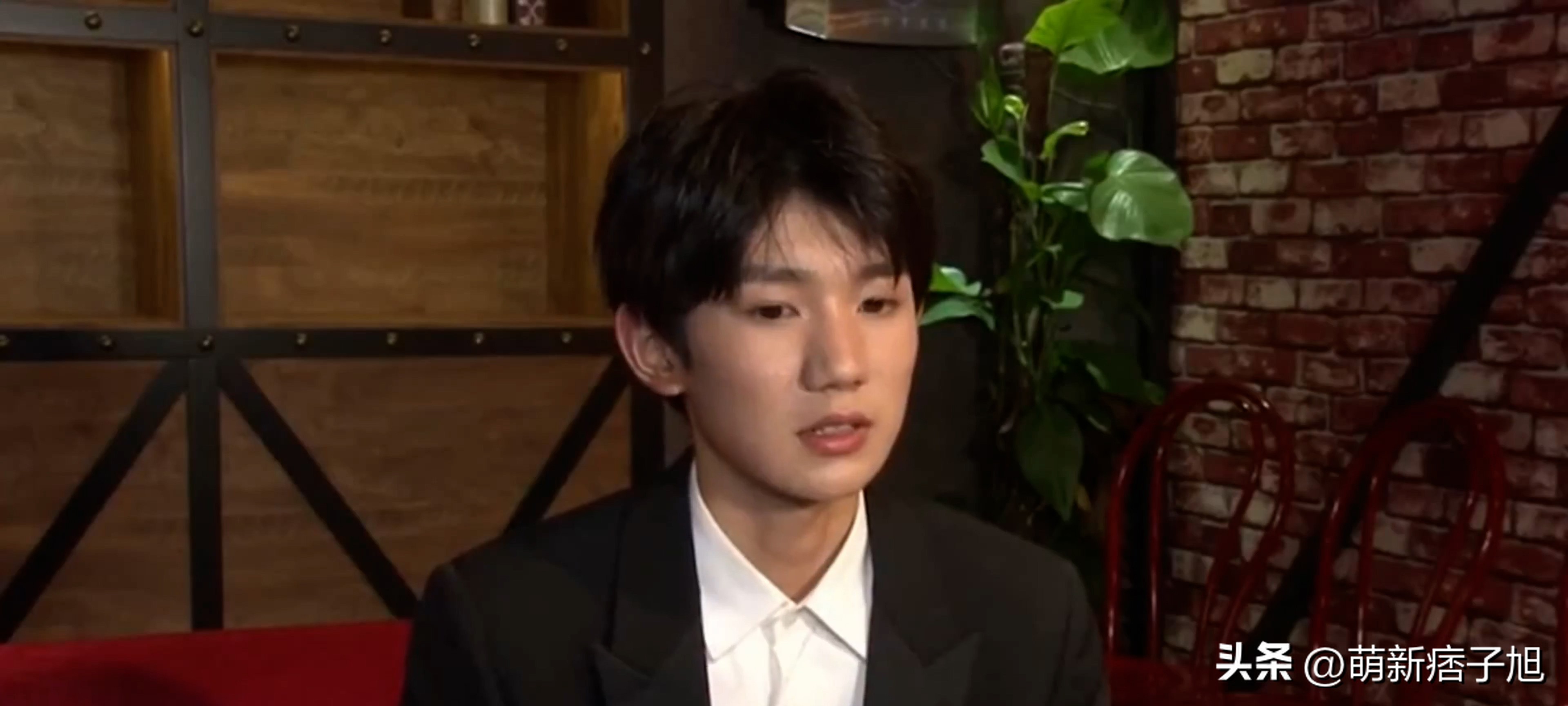 The little ghost Wang Linkai apologized for throwing cigarette butts in ...