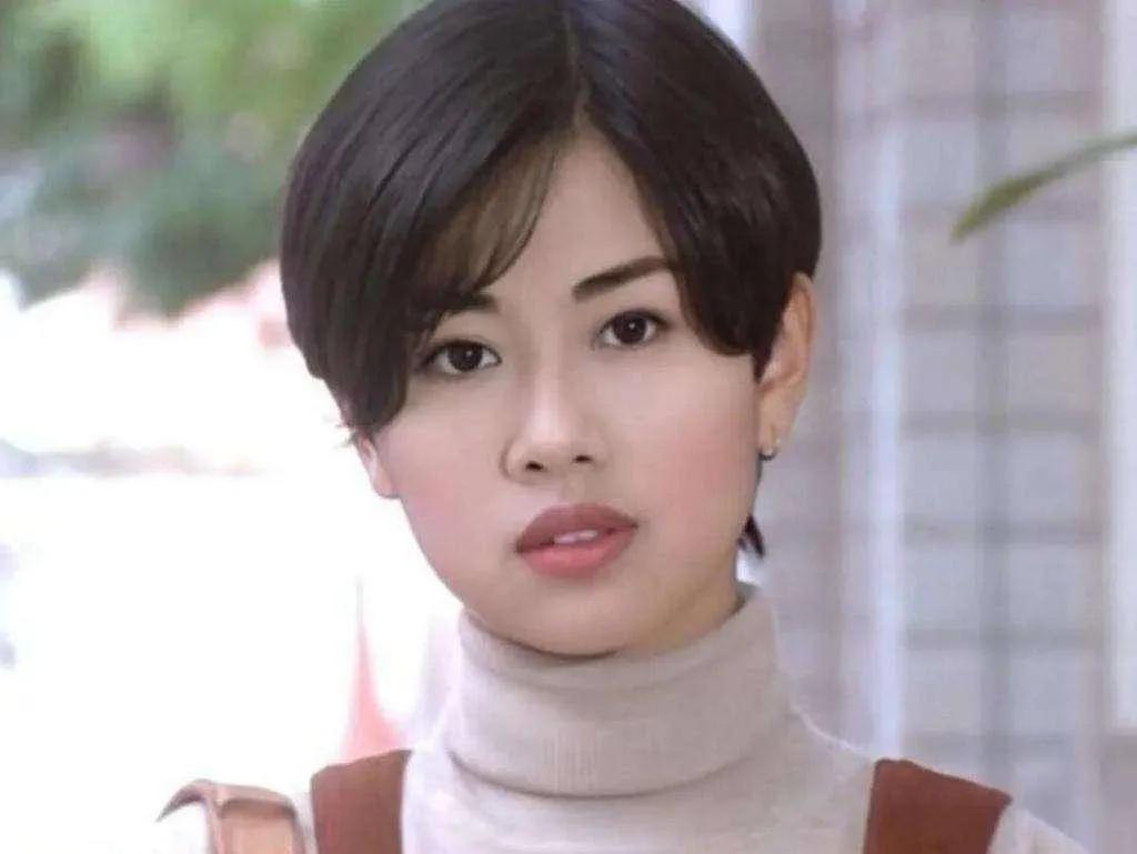 Chen Songling's beauty is at its peak - iNEWS