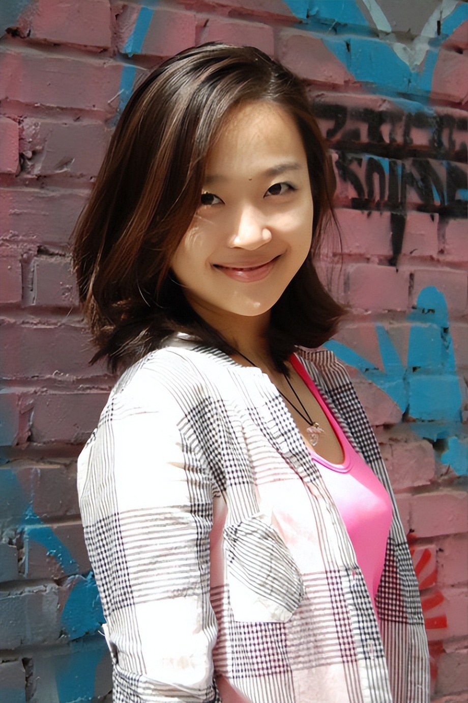 A girl in the south of the Yangtze River grows up (external part) - iNEWS