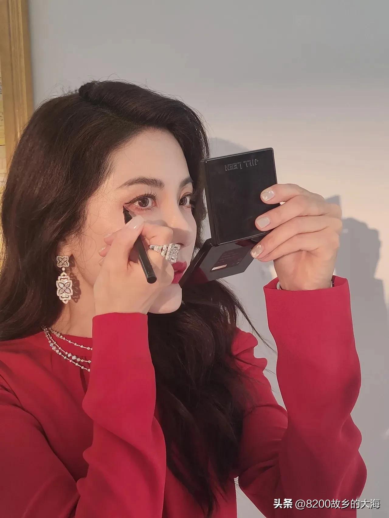 The secret of Zeng Li's continued popularity - iMedia