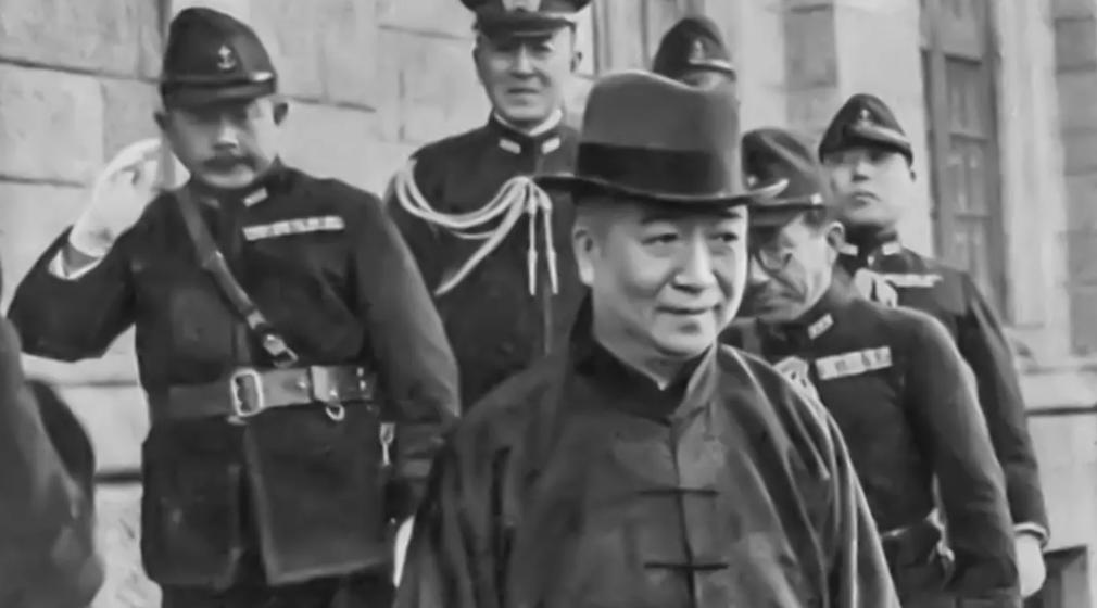 In 1949, Li Xiannian invited Guo Rentai, a traitor of the New Fourth ...