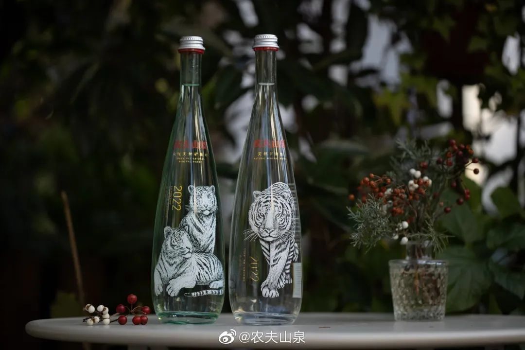 Nongfu Spring's Year of the Tiger limited zodiac bottle is here!Still ...