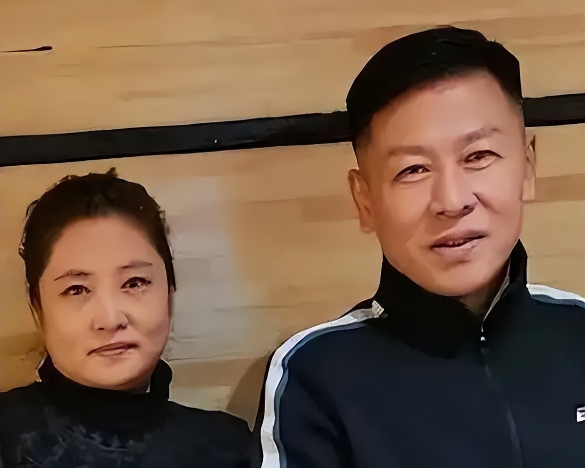 Hu Yajie: He almost got divorced three times, the more he quarreled ...