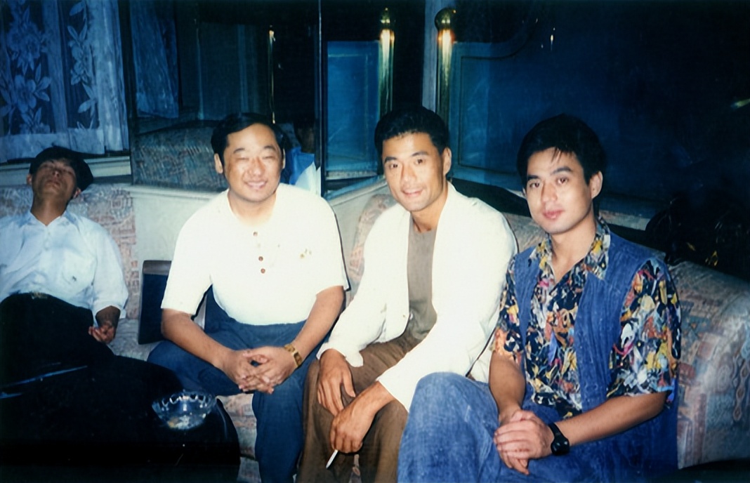 Yu Rongguang: He was pure and clean all his life. He married his first ...