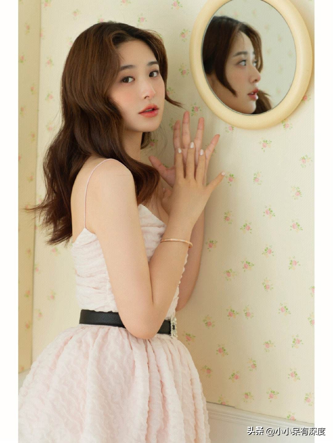 Hunan Satellite TV Huadan Liu Ye recent photo, beautiful! She is 35 ...