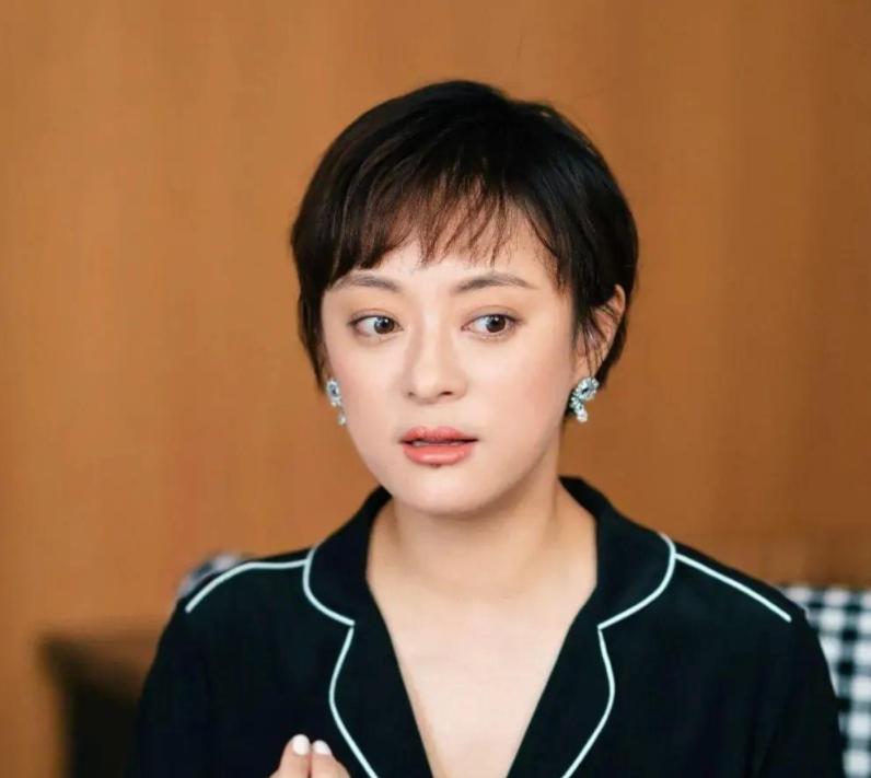 Sun Li is a very gentle and elegant woman, except for acting, she ...