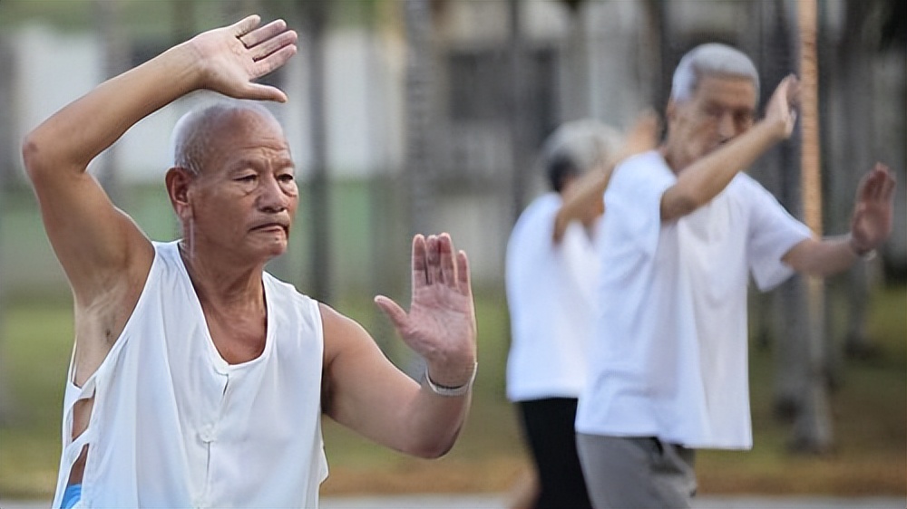 Don't worry about 8 changes in the body after the age of 70? It is a ...