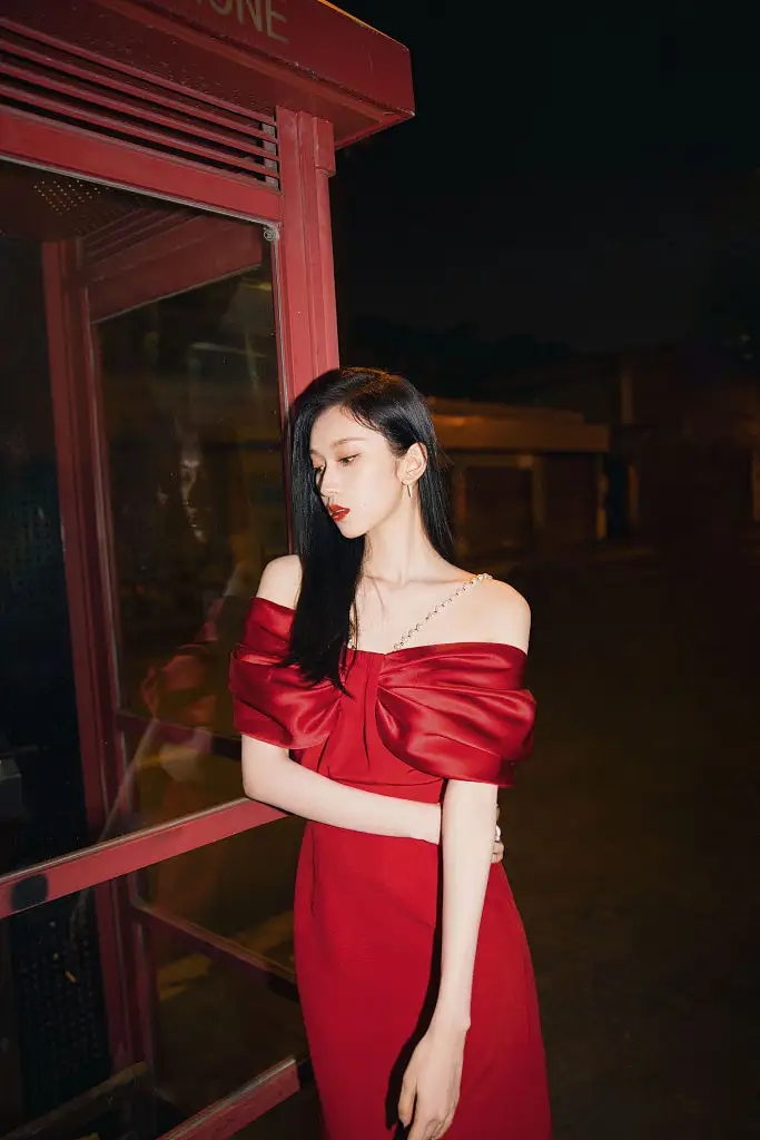 Mingyang Entertainment—Beauty Star-Liu Lingzi - iMedia