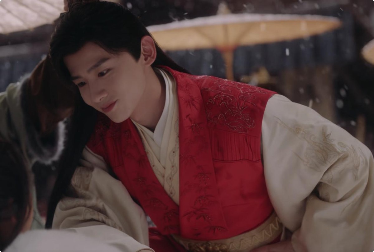 Yang Zi plays Xiaoyao, Xiao Zhan plays Shiying, and all of the 10 ...