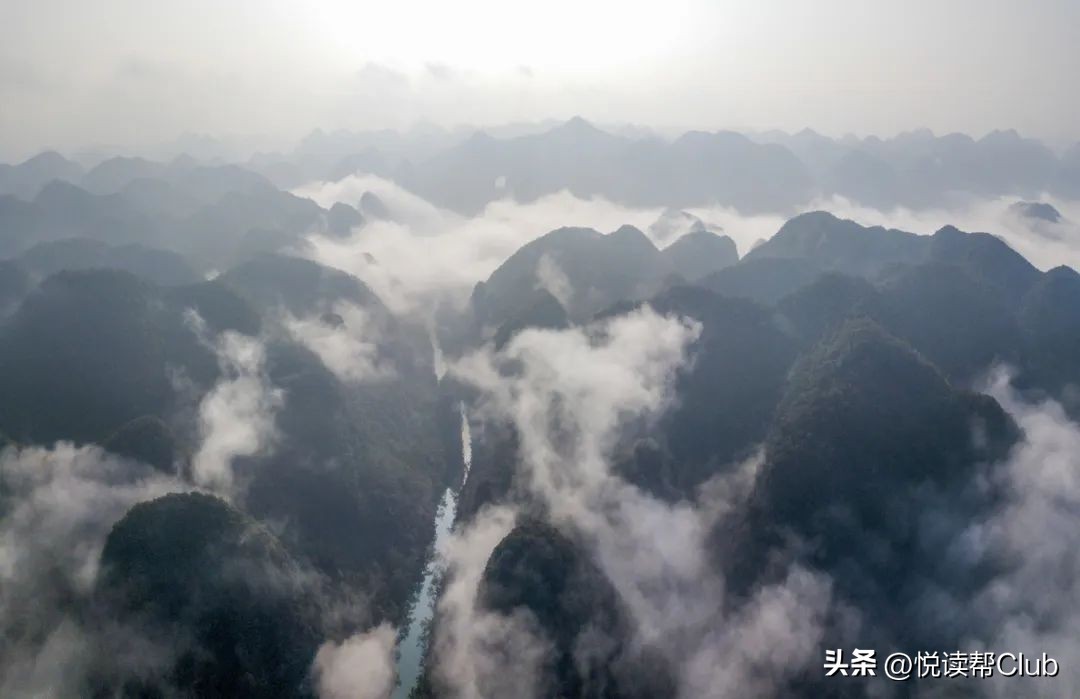 Mysterious and stunning! The Getu River captured by the aerial ...