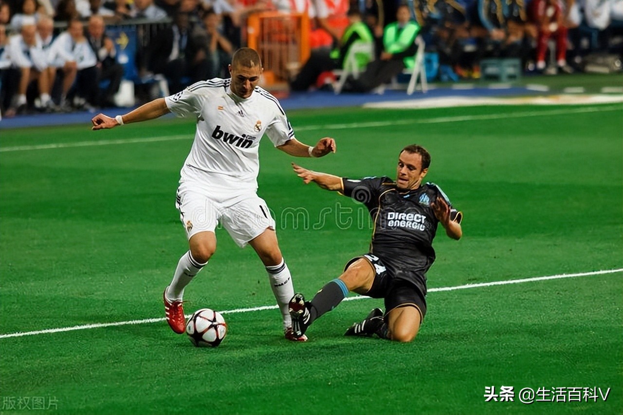 For the position of Real Madrid's center, why only Benzema can laugh at ...