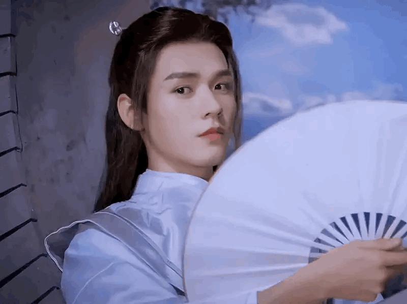 Some "crazy critics" are beautiful, but some who use too much force can ...