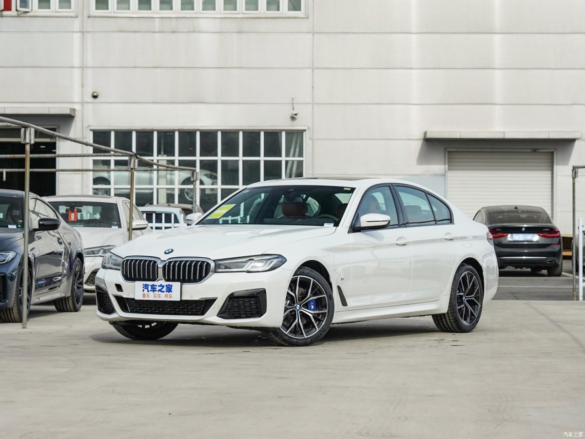 The number of compulsory traffic insurance for luxury mid-to-high-end ...