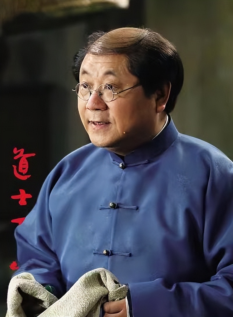 58-year-old Fan Wei has no scandals since his debut, and he immediately ...