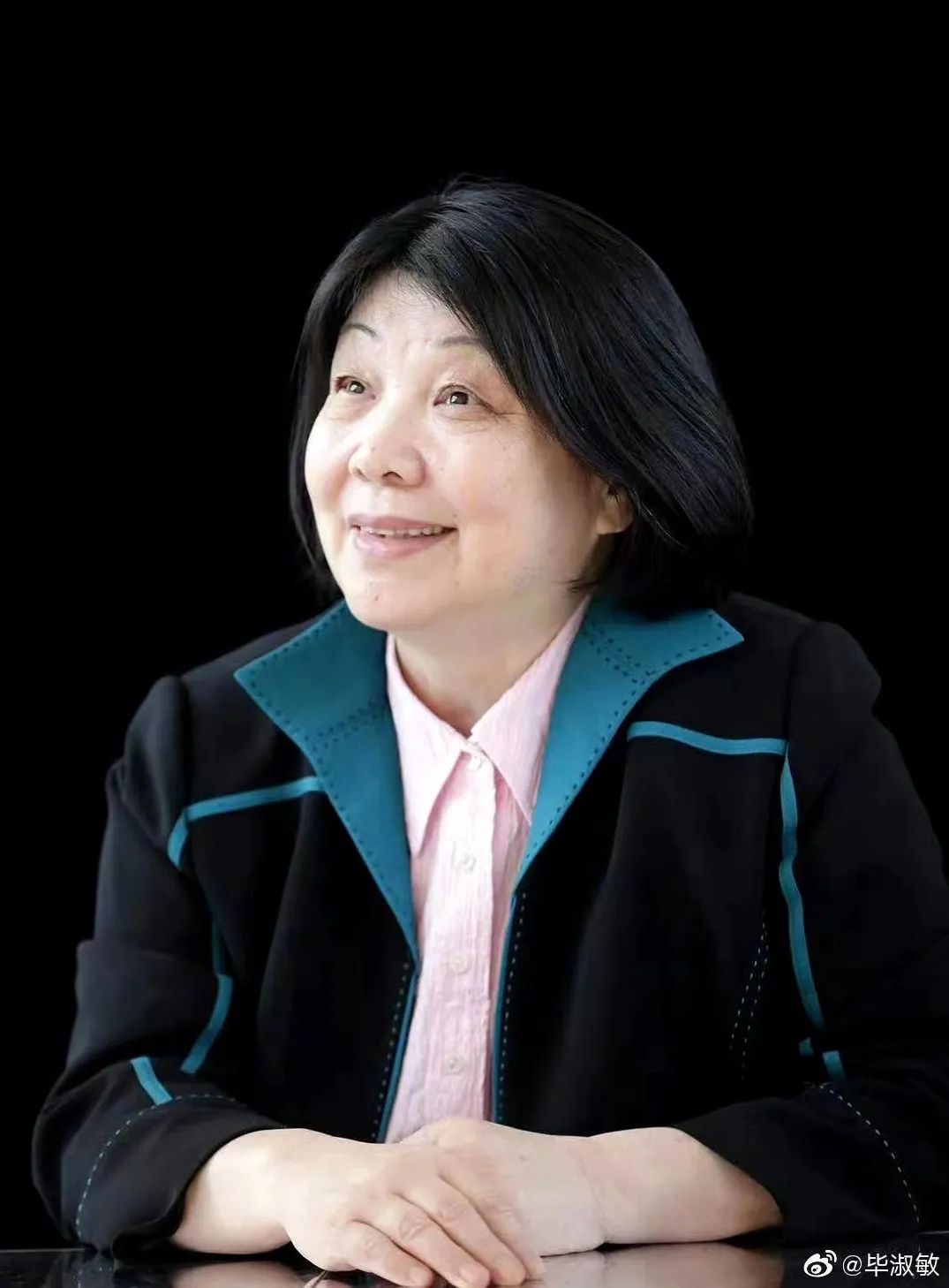 Bi Shumin refuted the rumors: I am living well - iNEWS