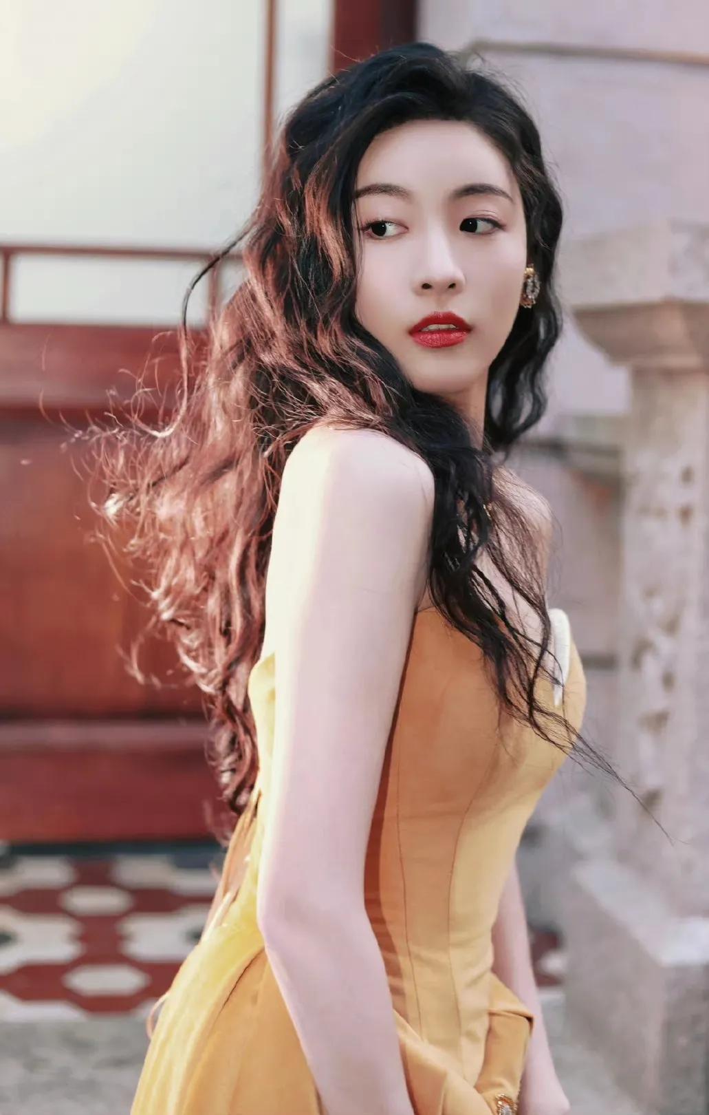 Super beauty Sun Rui - iMedia