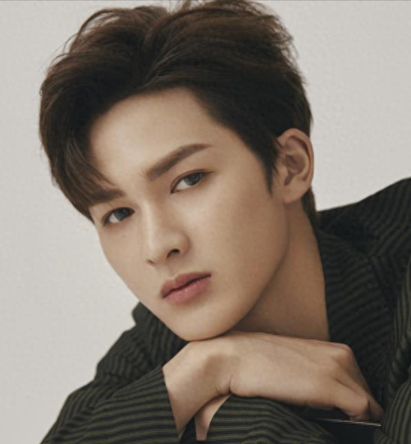 Comparing the looks of 18 pairs of celebrity fathers and sons, Hu Ge ...