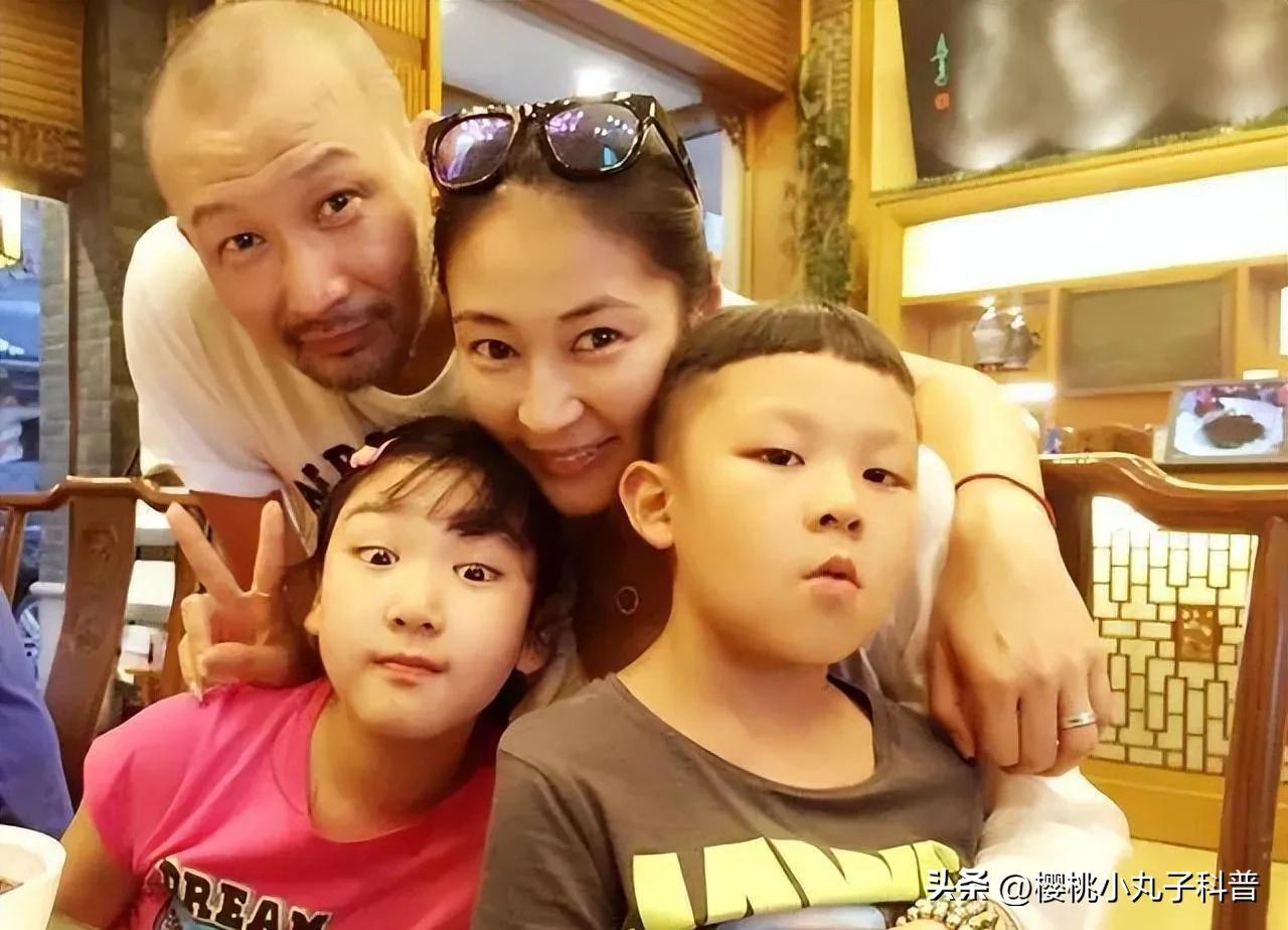Ding Yutong blasted Hu Liang Jing for divorce in 18 years, Liang Jing ...
